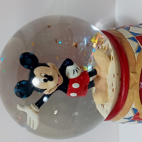 Disney | Accents | Disney Showcase Collection Mickey Mouse Snow Globe ...